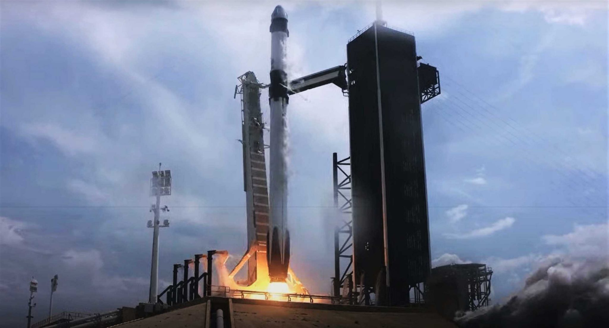 SpaceX成为第一家将NASA宇航员送入轨道的私人公司 - 动点科技